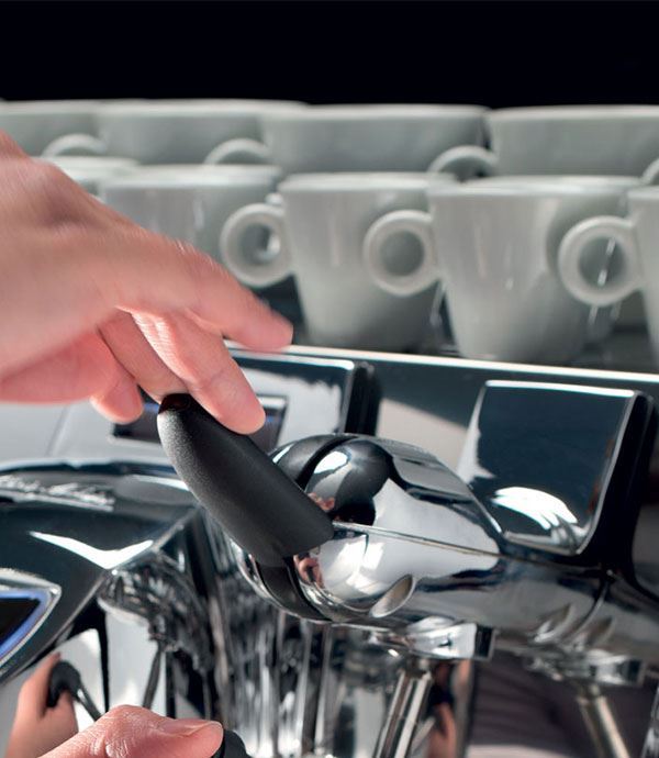 Victoria Arduino Adonis 3 group | Barista eShop